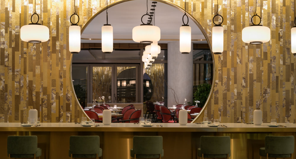 Moonbeam in Yung's Bistro – Lucie Kaas